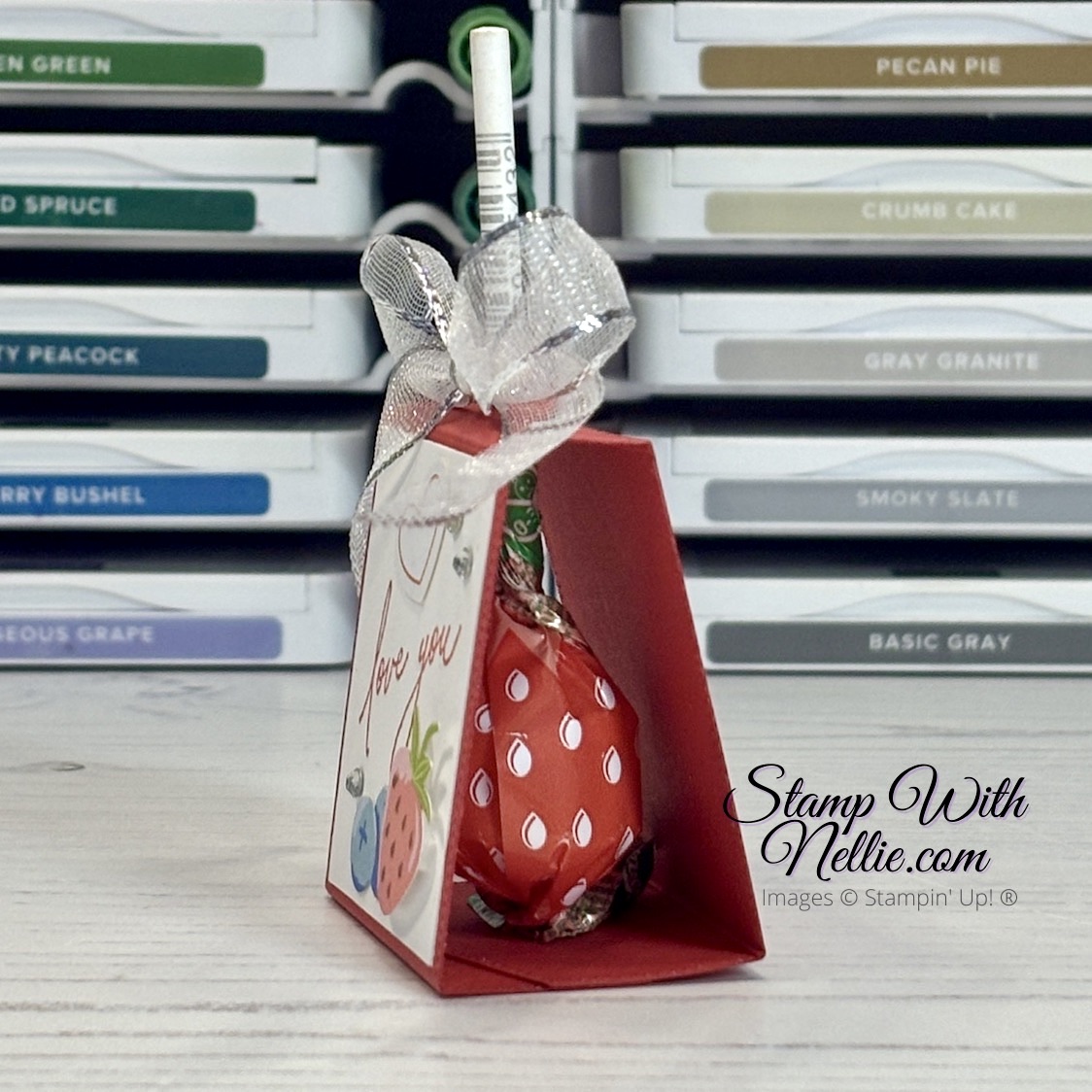 How to make an easy lollipop holder - Stamp Around UK Video Hop ...